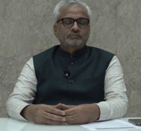 Mathurbhai Savani speaks on Surat's growth as a diamond centre ...